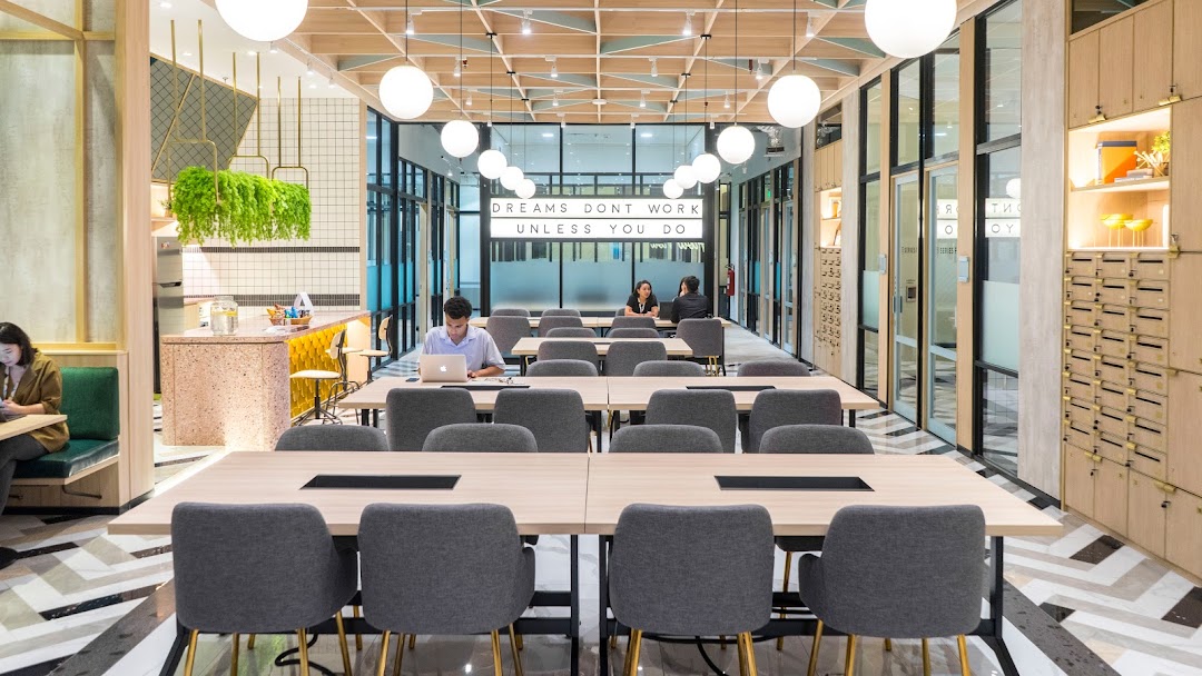 PENASARAN COWORKING SPACE ITU APA???